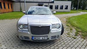 Pelēks Chrysler 300C 2005 Tauragė, ar dzinēja tilpumu 3.60 L un nobraukumu 204 tūkst. km par 3000 €, foto 12 vietnē AUTOMOTO.COM.LV