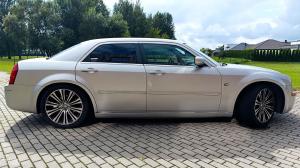 Pelēks Chrysler 300C 2005 Tauragė, ar dzinēja tilpumu 3.60 L un nobraukumu 204 tūkst. km par 3000 €, foto 18 vietnē AUTOMOTO.COM.LV