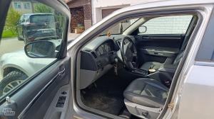Pelēks Chrysler 300C 2005 Tauragė, ar dzinēja tilpumu 3.60 L un nobraukumu 204 tūkst. km par 3000 €, foto 19 vietnē AUTOMOTO.COM.LV