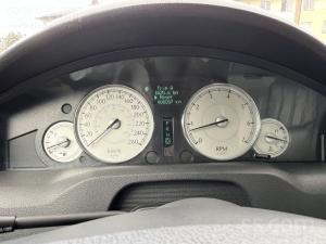 Grey Chrysler 300C 2005 in Riga, with an engine capacity of 3.00 L and mileage of 308 thousand km for 2600 €, photo 20 on AUTOMOTO.COM.LV