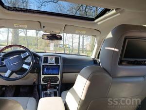 Pelēks Chrysler 300C 2007 Tukums, ar dzinēja tilpumu 3.00 L un nobraukumu 306 tūkst. km par 3150 €, foto 6 vietnē AUTOMOTO.COM.LV