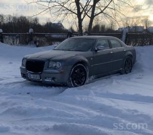 Grey Chrysler 300C 2007 in Kraslava, with an engine capacity of 2.70 L and mileage of 190 thousand km for 1350 €, photo  on AUTOMOTO.COM.LV