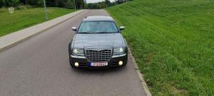 Pelēks Chrysler 300C 2007 Vievis, ar dzinēja tilpumu 2.99 L un nobraukumu 317 tūkst. km par 999 €, foto 4 vietnē AUTOMOTO.COM.LV