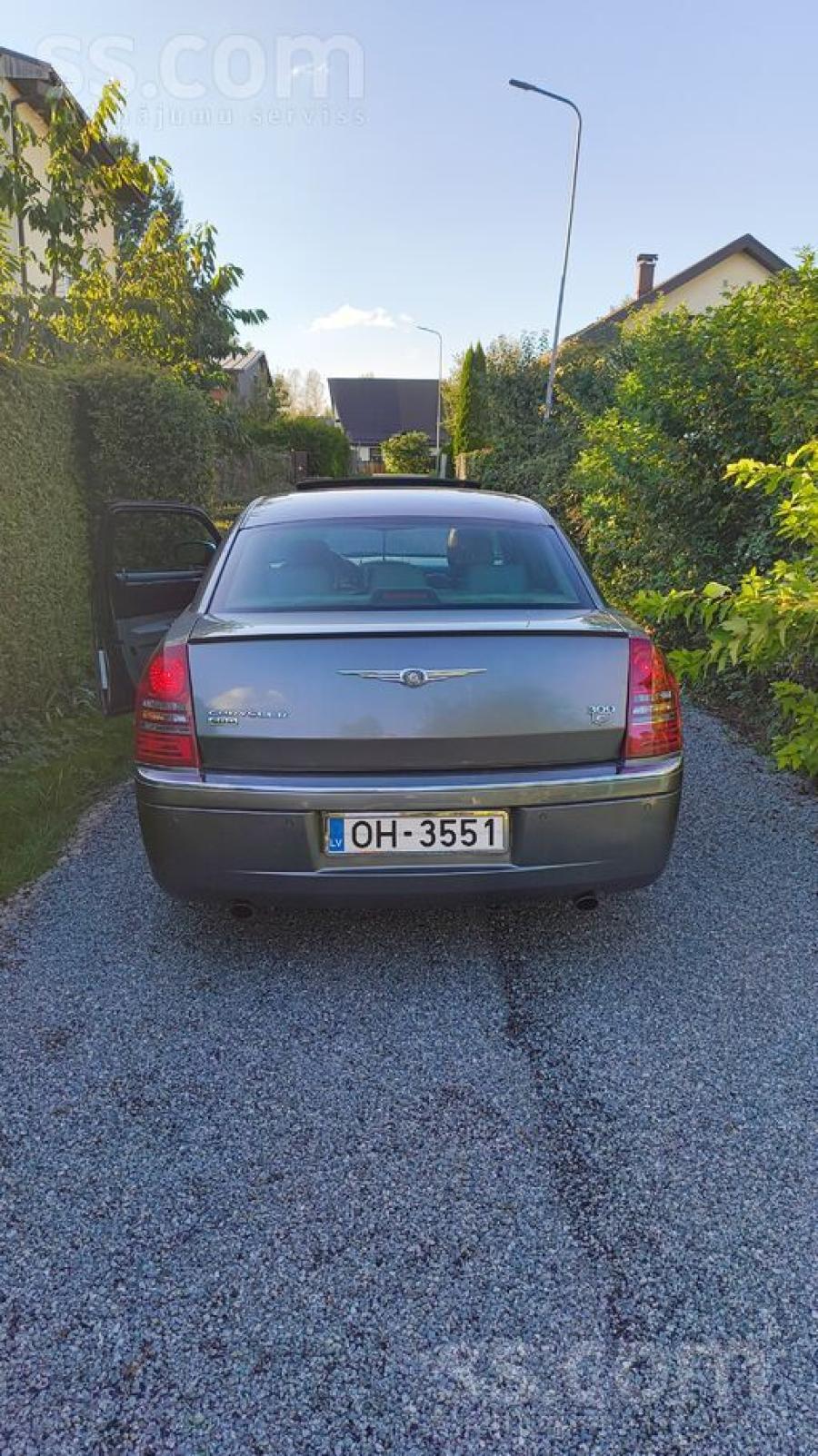 Pelēks Chrysler 300C 2007 Rīga, ar dzinēja tilpumu 3.00 L un nobraukumu 308 tūkst. km par 4199 €, foto 3 vietnē AUTOMOTO.COM.LV