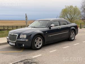 Grey Chrysler 300C 2009 in Liepaja, with an engine capacity of 3.00 L and mileage of 290 thousand km for 3500 €, photo  on AUTOMOTO.COM.LV