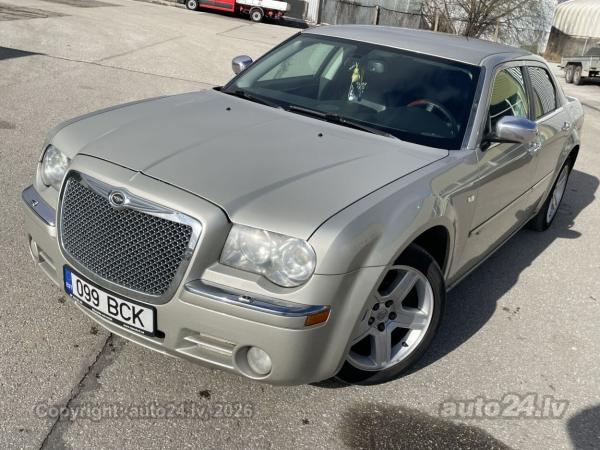 Grey Chrysler 300C 2010 in Tartu, with an engine capacity of 3.00 L and mileage of 312 thousand km for 4499 €, photo 3 on AUTOMOTO.COM.LV