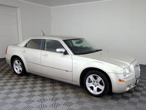 Grey Chrysler 300C 2010 in Tallinn, with an engine capacity of 3.00 L and mileage of 312 thousand km for 2599 €, photo  on AUTOMOTO.COM.LV