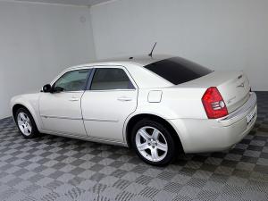 Серый Крайслер 300C 2010 в Таллин, объемом двигателя 3.00 л и пробегом 312 тыс. км за 2599 €, фото 5 на AUTOMOTO.COM.LV