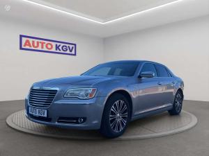 Серый Крайслер 300C 2014 в Клайпеда, объемом двигателя 5.70 л и пробегом 133 тыс. км за 12499 €, фото  на AUTOMOTO.COM.LV