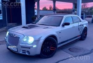 Grey Chrysler 300C 2024 in Dobele, with an engine capacity of 5.70 L and mileage of 180 thousand km for 8500 €, photo  on AUTOMOTO.COM.LV