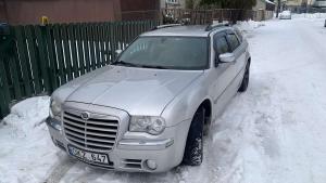 Pelēks Chrysler 300C 2006 Kauņa, ar dzinēja tilpumu 2.99 L un nobraukumu 312 tūkst. km par 3250 €, foto 2 vietnē AUTOMOTO.COM.LV
