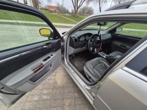 Серый Крайслер 300C 2006 в Клайпеда, объемом двигателя 3.00 л и пробегом 409 тыс. км за 1800 €, фото 19 на AUTOMOTO.COM.LV