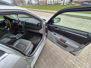 Серый Крайслер 300C 2006 в Клайпеда, объемом двигателя 3.00 л и пробегом 409 тыс. км за 1800 €, фото 26 на AUTOMOTO.COM.LV