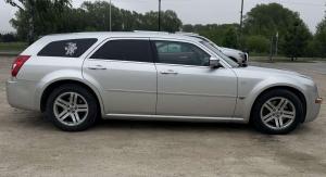 Grey Chrysler 300C 2007 in Klaipeda, with an engine capacity of 2.99 L and mileage of 311 thousand km for 2600 €, photo 5 on AUTOMOTO.COM.LV