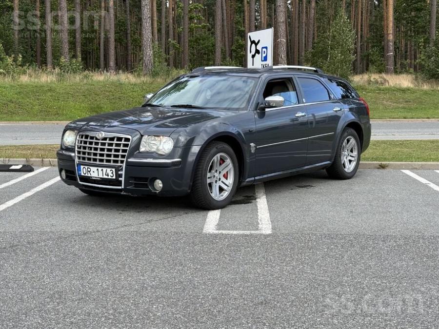 Pelēks Chrysler 300C 2007 Rīga, ar dzinēja tilpumu 3.00 L un nobraukumu 245 tūkst. km par 2900 €, foto 1 vietnē AUTOMOTO.COM.LV