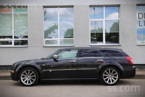 Pelēks Chrysler 300C 2010 Rīga, ar dzinēja tilpumu 3.00 L un nobraukumu 379 tūkst. km par 5495 €, foto 3 vietnē AUTOMOTO.COM.LV