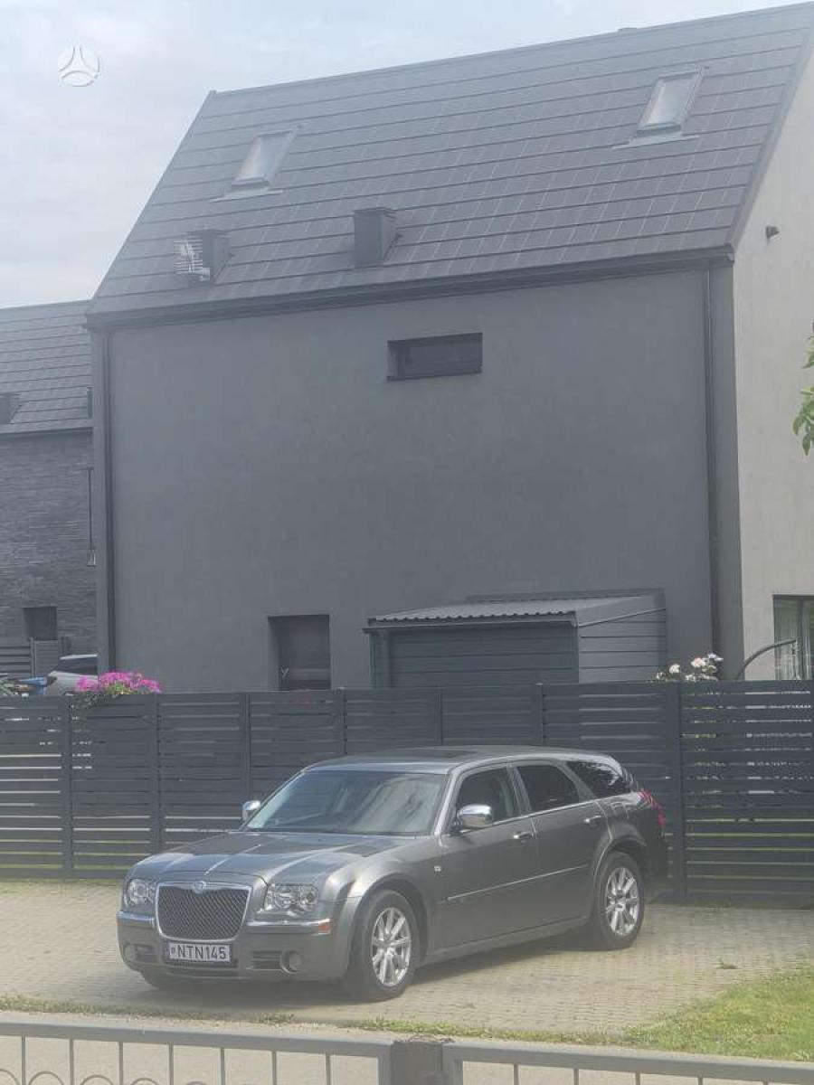 Pelēks Chrysler 300C 2010 Kauņa, ar dzinēja tilpumu 3.00 L un nobraukumu 345 tūkst. km par 4000 €, foto 14 vietnē AUTOMOTO.COM.LV