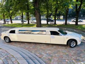 Chrysler 300C 2007 Tallina, ar dzinēja tilpumu 3.50 L un nobraukumu 97 tūkst. km par 20000 €, foto  vietnē AUTOMOTO.COM.LV