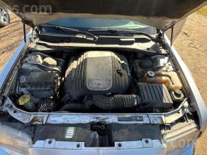 Chrysler 300C 2004 Madona, ar dzinēja tilpumu 5.70 L un nobraukumu 153 tūkst. km par 3400 €, foto 12 vietnē AUTOMOTO.COM.LV