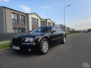 Крайслер 300C 2007 в Вильнюс, объемом двигателя 5.70 л и пробегом 158 тыс. км за 6200 €, фото  на AUTOMOTO.COM.LV