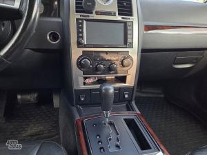Крайслер 300C 2007 в Вильнюс, объемом двигателя 5.70 л и пробегом 158 тыс. км за 6200 €, фото 14 на AUTOMOTO.COM.LV