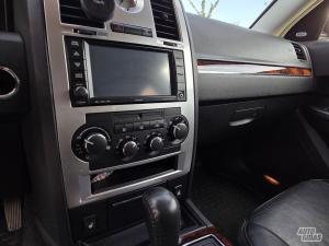 Крайслер 300C 2007 в Вильнюс, объемом двигателя 5.70 л и пробегом 158 тыс. км за 6200 €, фото 17 на AUTOMOTO.COM.LV