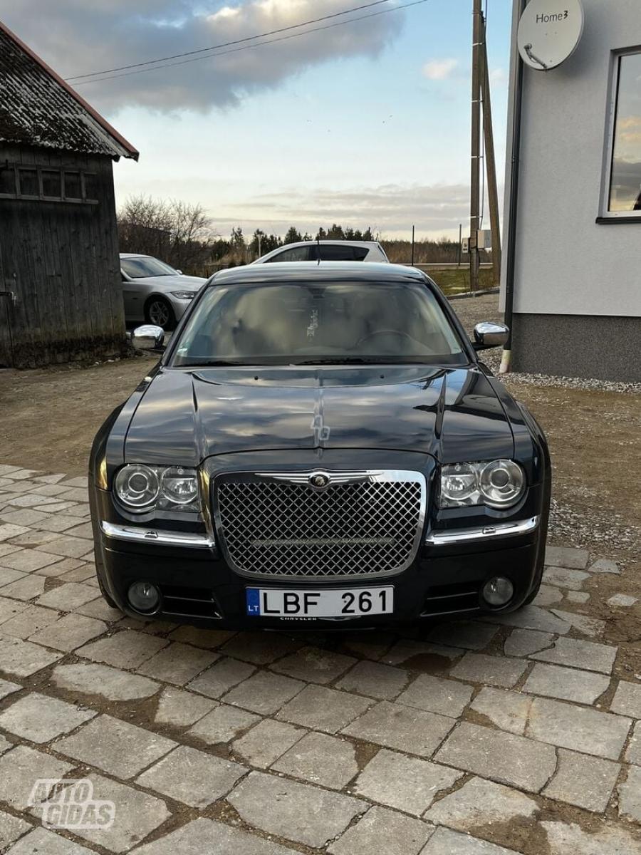 Chrysler 300C 2008 Kelmė, ar dzinēja tilpumu 3.00 L un nobraukumu 256 tūkst. km par 3300 €, foto 2 vietnē AUTOMOTO.COM.LV