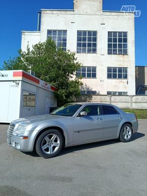 Крайслер 300C 2010 в Каунас, объемом двигателя 2.70 л и пробегом 275 тыс. км за 2500 €, фото 3 на AUTOMOTO.COM.LV
