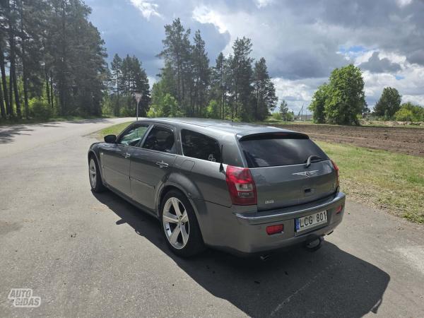 Chrysler 300C 2005 in Varena, with an engine capacity of 3.00 L and mileage of 520 thousand km for 1750 €, photo 5 on AUTOMOTO.COM.LV