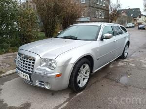 Chrysler 300C 2007 in Liepaja, with an engine capacity of 3.00 L and mileage of 235 thousand km for 4900 €, photo 7 on AUTOMOTO.COM.LV