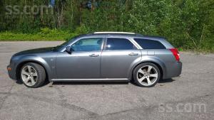 Chrysler 300C 2007 in Jurmala, with an engine capacity of 3.00 L and mileage of 281 thousand km for 4300 €, photo 3 on AUTOMOTO.COM.LV
