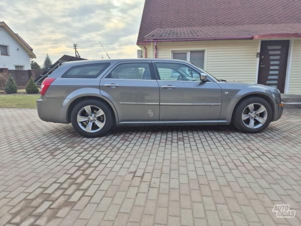 Chrysler 300C 2008 Viļņa, ar dzinēja tilpumu 3.00 L un nobraukumu 247 tūkst. km par 3200 €, foto 4 vietnē AUTOMOTO.COM.LV