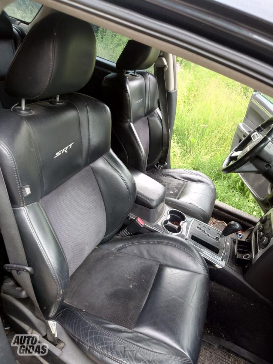 Крайслер 300C 2008 в Каунас, объемом двигателя 3.00 л и пробегом 35 тыс. км за 800 €, фото 3 на AUTOMOTO.COM.LV