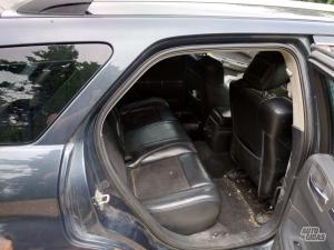 Крайслер 300C 2008 в Каунас, объемом двигателя 3.00 л и пробегом 35 тыс. км за 800 €, фото 4 на AUTOMOTO.COM.LV