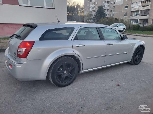 Крайслер 300C 2008 в Вильнюс, объемом двигателя 3.00 л и пробегом 285 тыс. км за 3200 €, фото 5 на AUTOMOTO.COM.LV