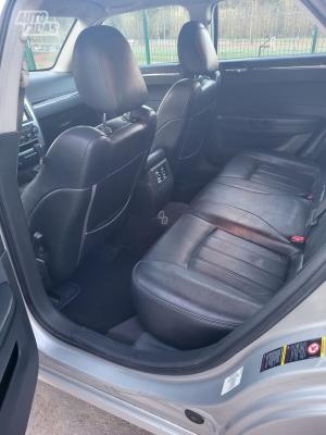 Chrysler 300C 2008 in Vilnius, with an engine capacity of 3.00 L and mileage of 285 thousand km for 3200 €, photo 8 on AUTOMOTO.COM.LV