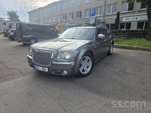 Chrysler 300C 2010 Rīga, ar dzinēja tilpumu 3.00 L un nobraukumu 235 tūkst. km par 5600 €, foto  vietnē AUTOMOTO.COM.LV