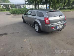Chrysler 300C 2010 Rīga, ar dzinēja tilpumu 3.00 L un nobraukumu 235 tūkst. km par 5600 €, foto 5 vietnē AUTOMOTO.COM.LV