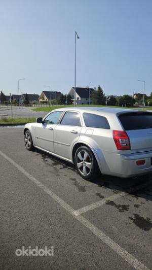 Chrysler 300C 2011 in Tallinn, with an engine capacity of 3.00 L and mileage of 281 thousand km for 5199 €, photo 7 on AUTOMOTO.COM.LV