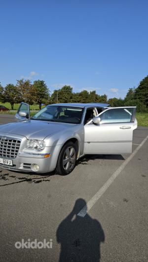 Chrysler 300C 2011 in Tallinn, with an engine capacity of 3.00 L and mileage of 281 thousand km for 5199 €, photo 8 on AUTOMOTO.COM.LV
