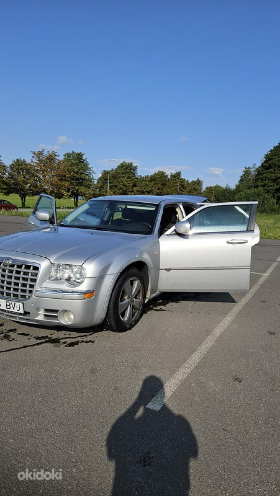 Chrysler 300C 2011 in Tallinn, with an engine capacity of 3.00 L and mileage of 281 thousand km for 5199 €, photo 16 on AUTOMOTO.COM.LV