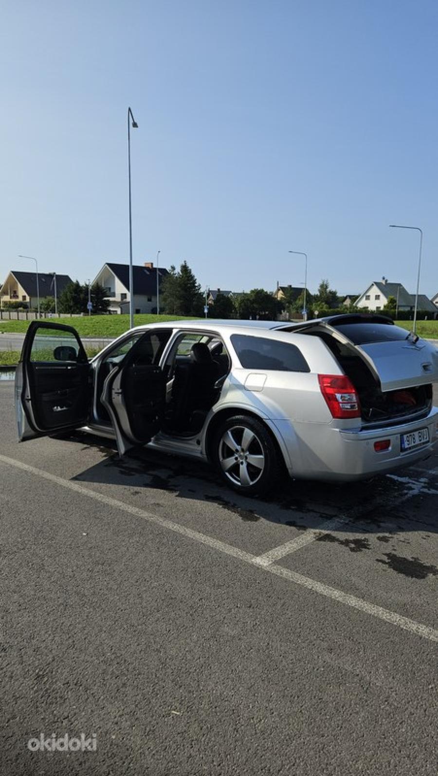 Chrysler 300C 2011 in Tallinn, with an engine capacity of 3.00 L and mileage of 281 thousand km for 5199 €, photo 17 on AUTOMOTO.COM.LV