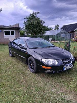 Black Chrysler 300M 2001 in Riga, with an engine capacity of 3.50 L and mileage of 245 thousand km for 1450 €, photo 4 on AUTOMOTO.COM.LV