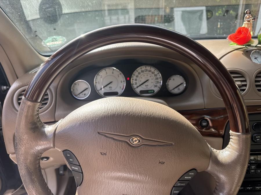 Melns Chrysler 300M 2001 Tallina, ar dzinēja tilpumu 3.50 L un nobraukumu 224 tūkst. km par 2900 €, foto 19 vietnē AUTOMOTO.COM.LV