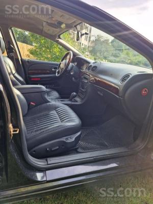 Melns Chrysler 300M 2003 Rīga, ar dzinēja tilpumu 3.50 L un nobraukumu 150 tūkst. km par 450 €, foto 10 vietnē AUTOMOTO.COM.LV