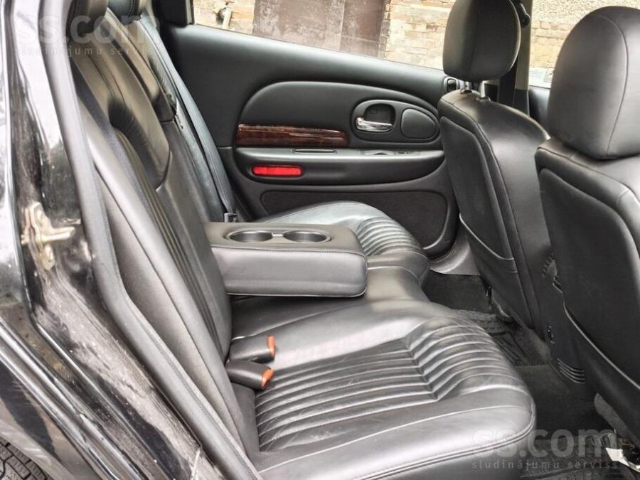 Melns Chrysler 300M 2003 Rīga, ar dzinēja tilpumu 3.50 L un nobraukumu 0 tūkst. km par 2350 €, foto 10 vietnē AUTOMOTO.COM.LV