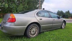 Серый Крайслер 300М 1999 в Шяуляй, объемом двигателя 2.70 л и пробегом 263 тыс. км за 700 €, фото 4 на AUTOMOTO.COM.LV