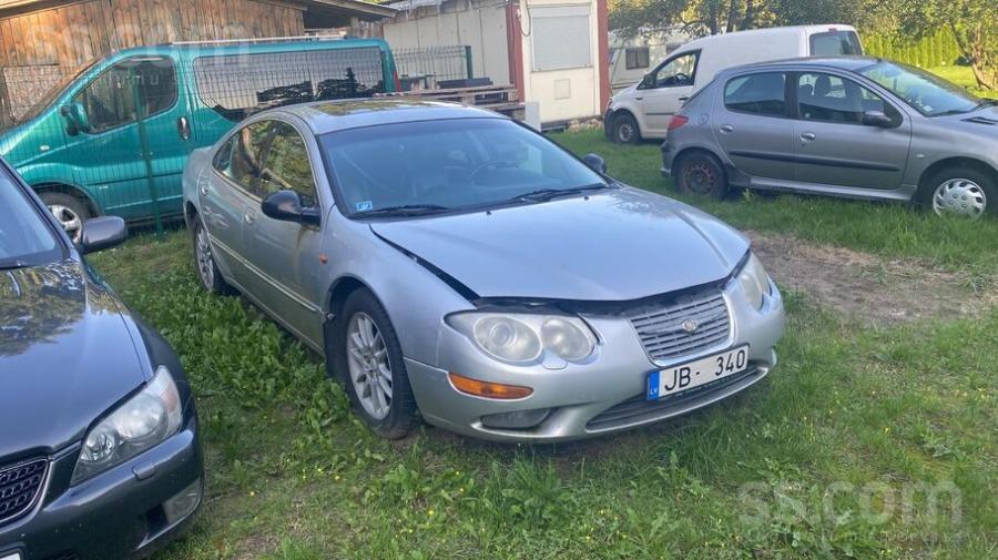 Chrysler 300M 2002 Rīga, ar dzinēja tilpumu 2.70 L un nobraukumu 223 tūkst. km par 750 €, foto 9 vietnē AUTOMOTO.COM.LV