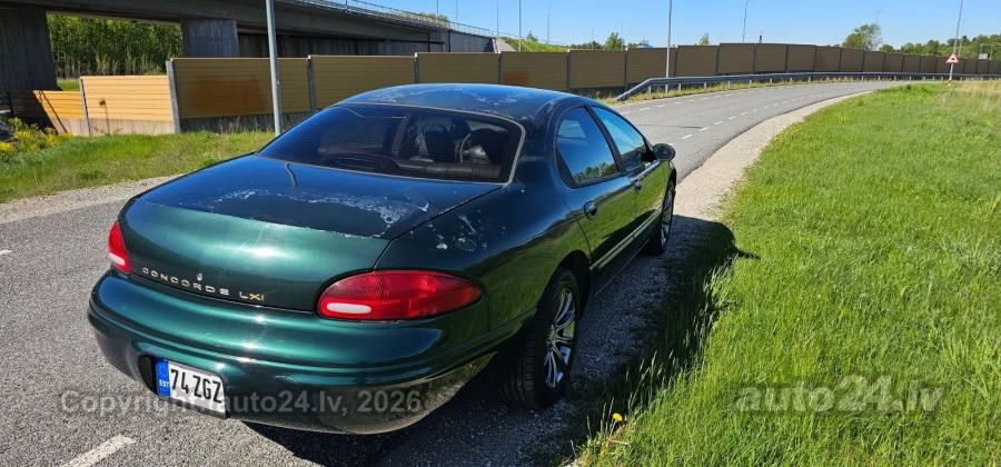 Zaļš Chrysler Concorde 1997 Tallina, ar dzinēja tilpumu 3.20 L un nobraukumu 240 tūkst. km par 3000 €, foto 6 vietnē AUTOMOTO.COM.LV