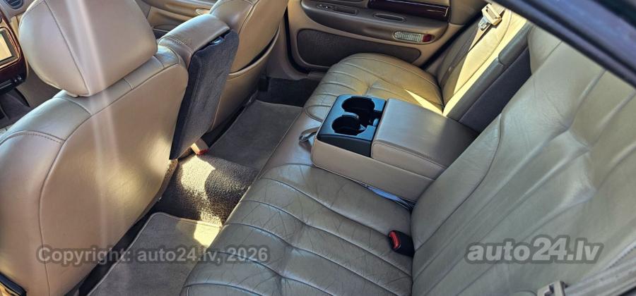 Zaļš Chrysler Concorde 1997 Tallina, ar dzinēja tilpumu 3.20 L un nobraukumu 240 tūkst. km par 3000 €, foto 19 vietnē AUTOMOTO.COM.LV